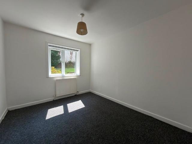 3 Bed Flat, Ardbeg Avenue, G73
