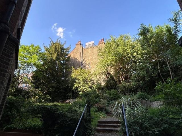 3 Bed Flat, Arkwright Mansions, NW3