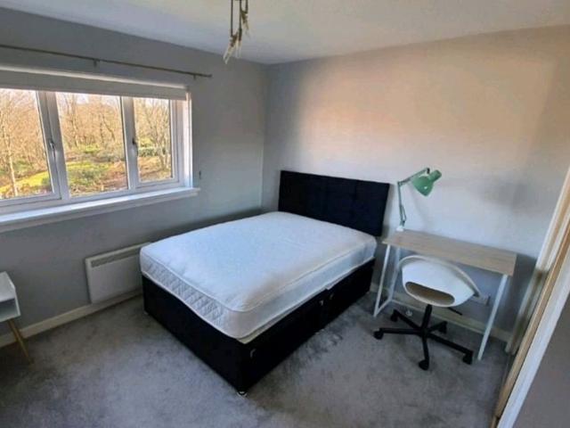 3 Bed Flat, Ashvale Crescent, G21