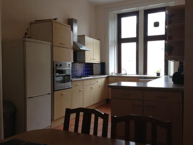 3 Bed Flat, Byres Road, G12