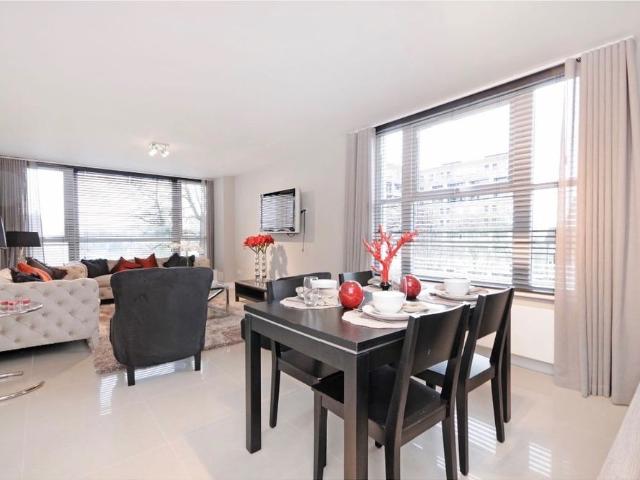 3 Bed Flat, Boydell Court, NW8