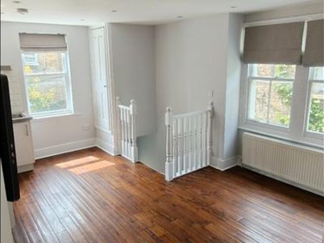 3 Bed Flat, Brading Road, SW2