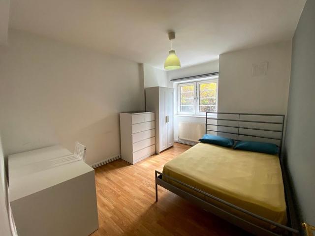 3 Bed Flat, Briant House, SE1