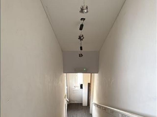 3 Bed Flat, Broomhouse Loan, EH11
