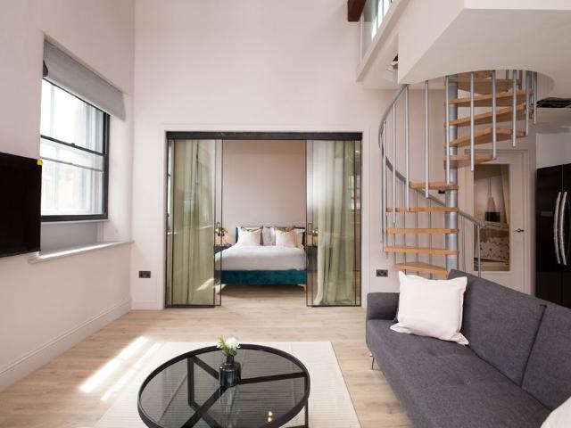 3 Bed Flat, Charlotte Street, M1