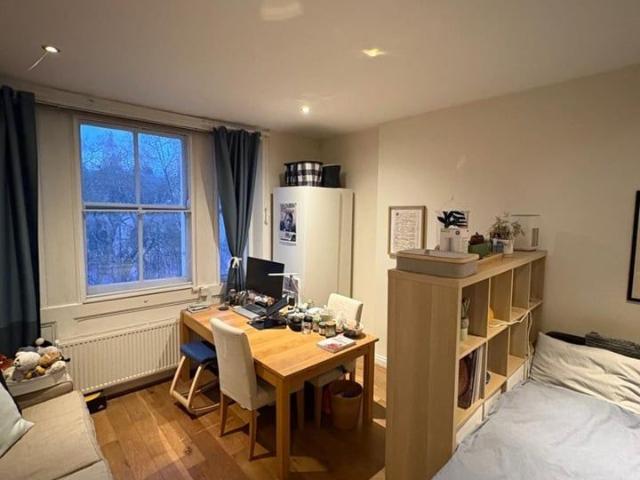 3 Bed Flat, Cromwell Road, SW7