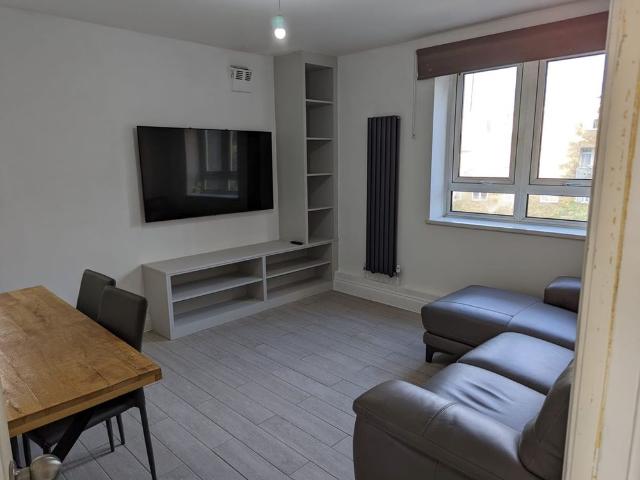 3 Bed Flat, Darling Row, E1