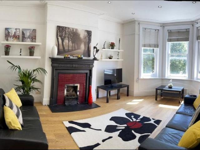 3 Bed Flat, Delaware Mansions Paddington, W9