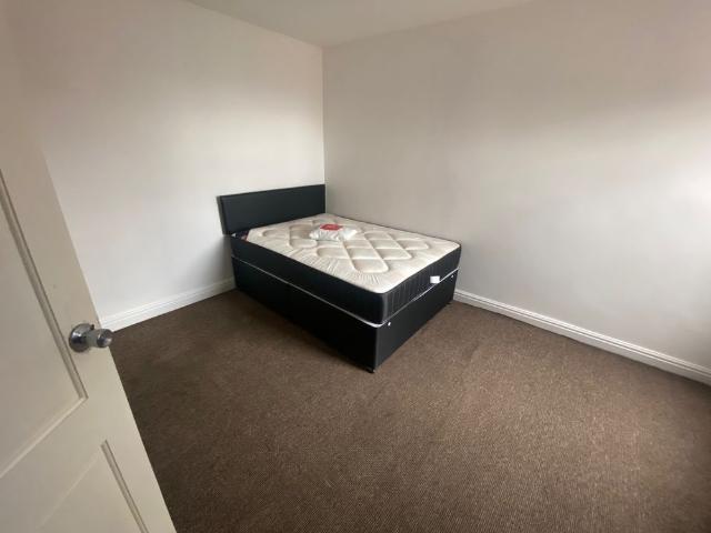 3 Bed Flat, Erdington, B23