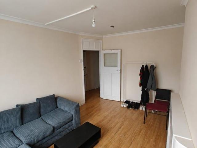 3 Bed Flat, Finchley Lane, NW4