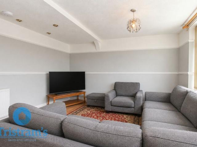 3 bed Flat for Rent