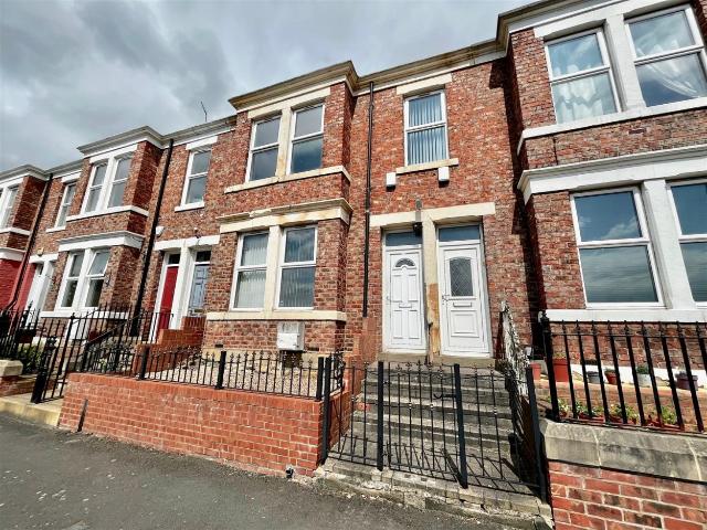 3 bed Flat for Rent