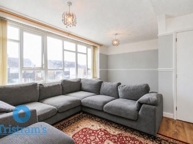 3 bed Flat for Rent