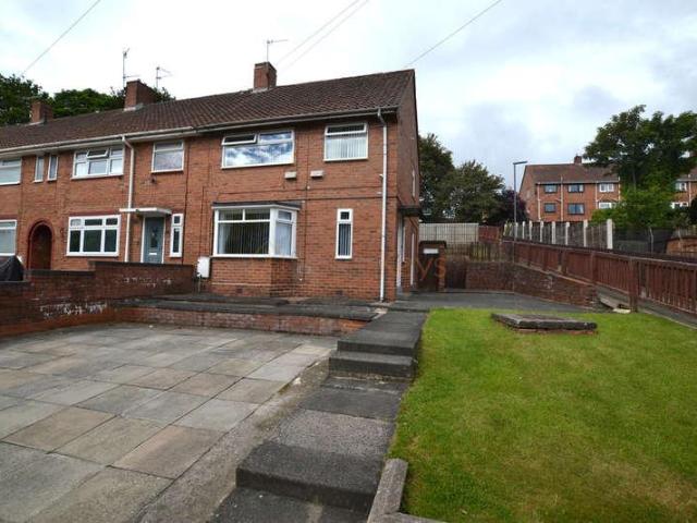 3 bed flat for sale