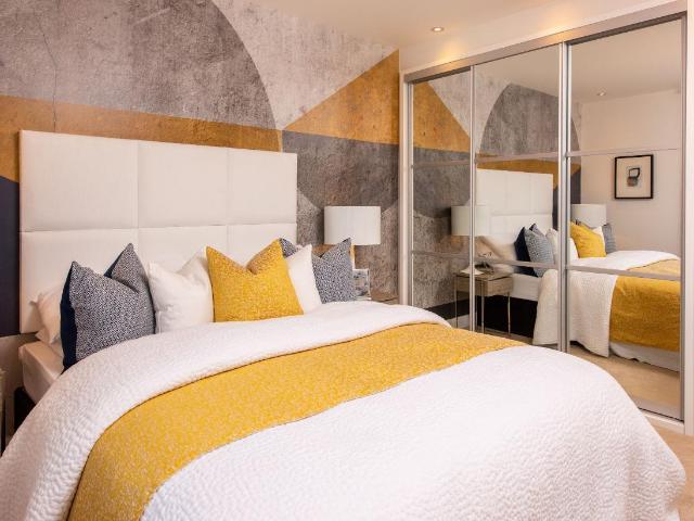 3 bed flat for sale