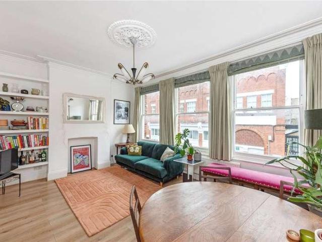 3 bed flat for sale
