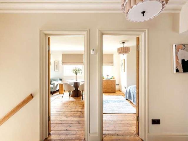 3 bed flat for sale