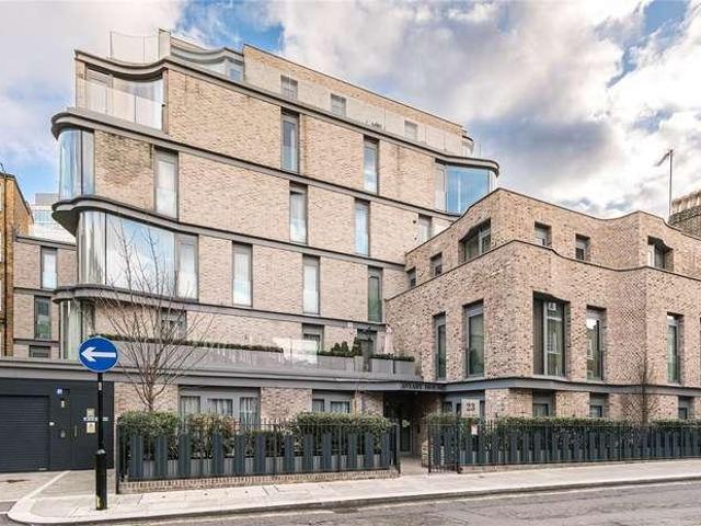 3 bed flat for sale