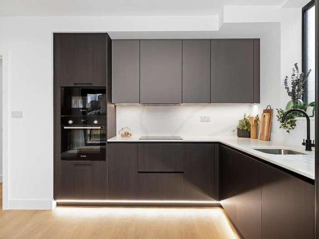 3 bed flat for sale