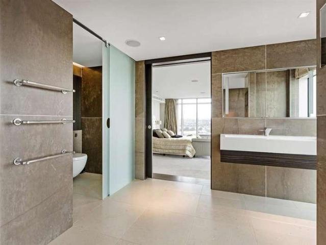 3 bed flat for sale