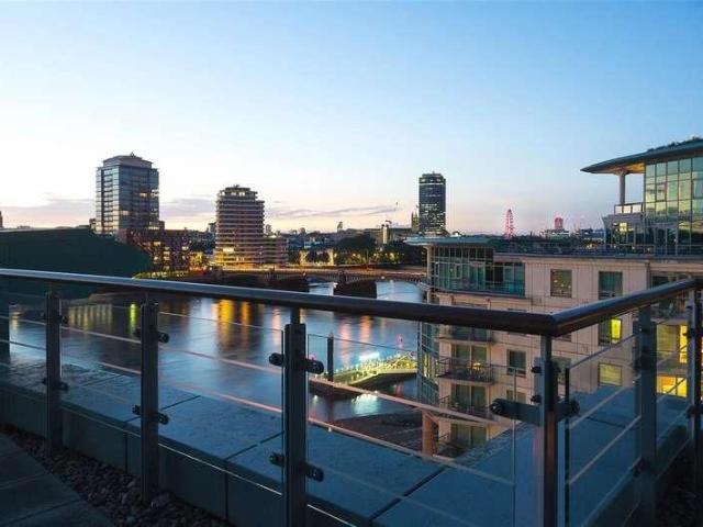 3 bed flat for sale
