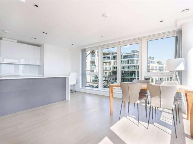3 bed flat for sale