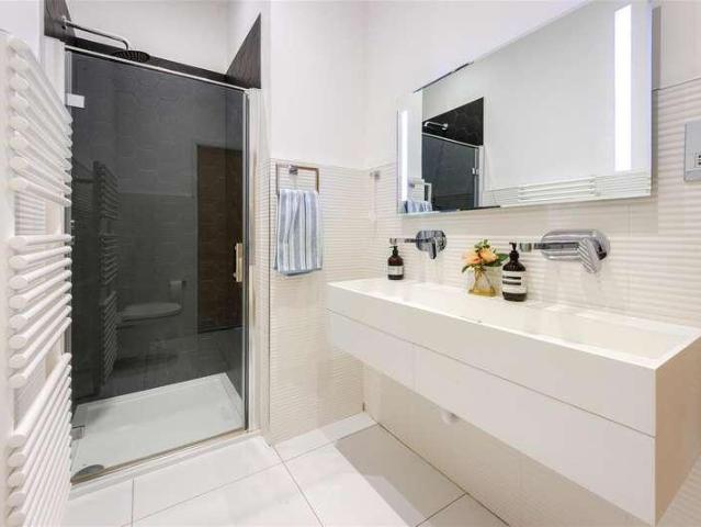 3 bed flat for sale