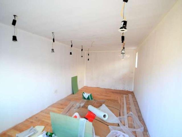 3 bed flat for sale