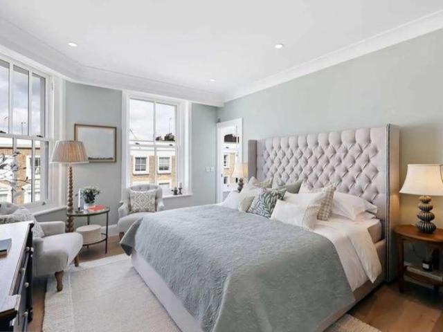 3 bed flat for sale