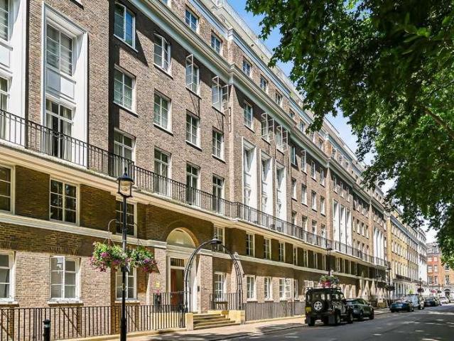 3 bed flat for sale