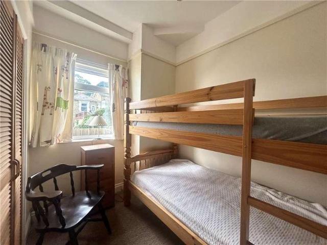 3 bed flat for sale