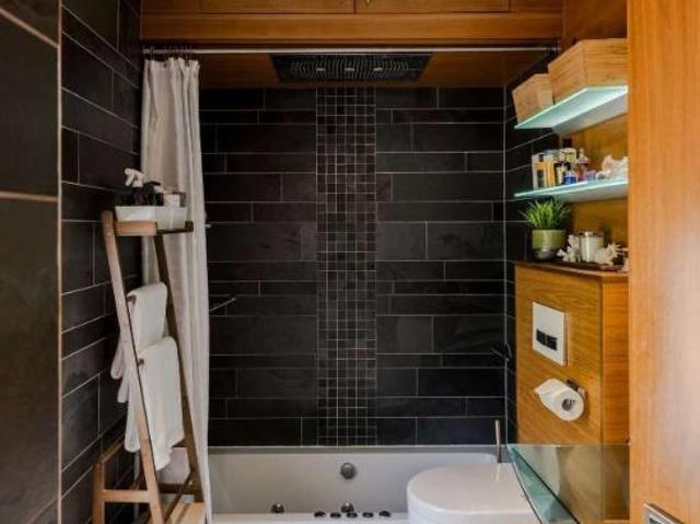 3 bed flat for sale
