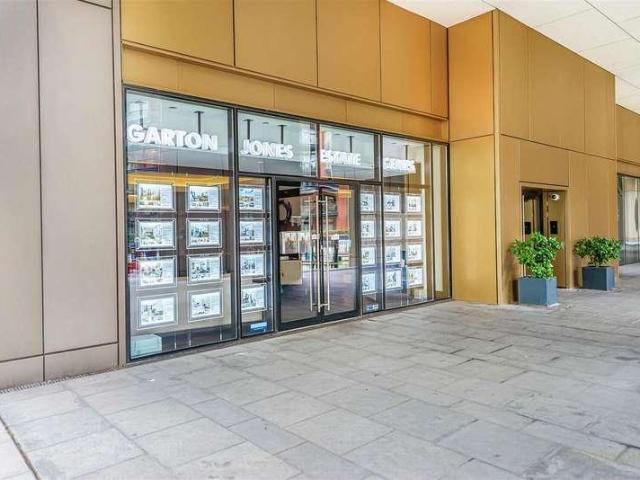3 bed flat for sale