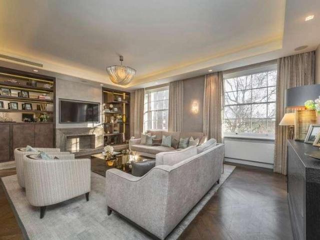 3 bed flat for sale