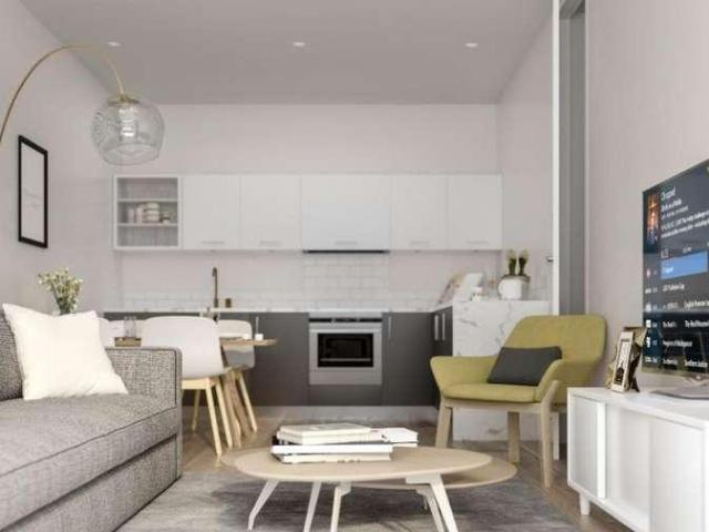 3 bed flat for sale