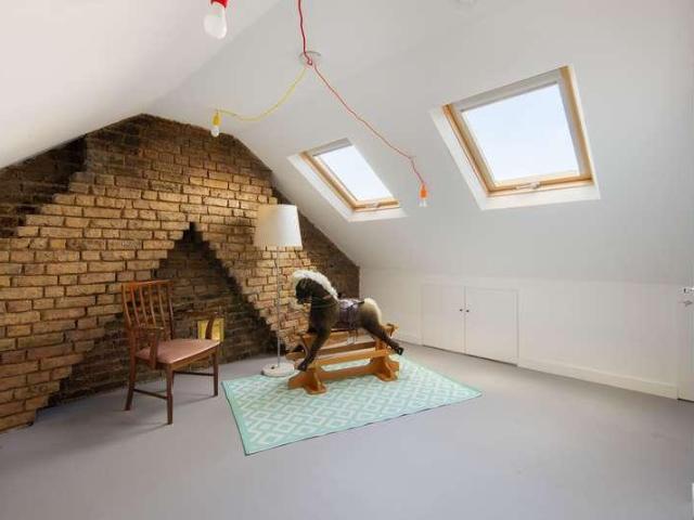 3 bed flat for sale