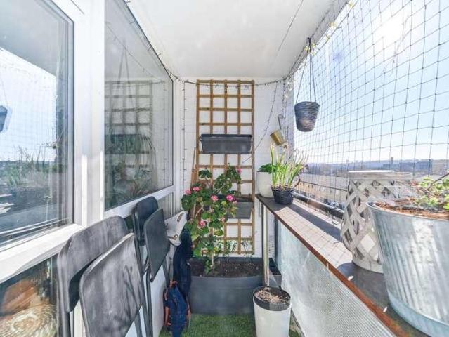 3 bed flat for sale