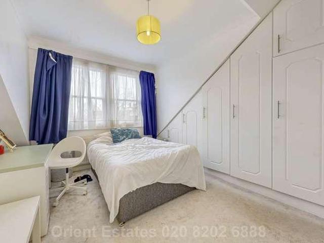 3 bed flat for sale