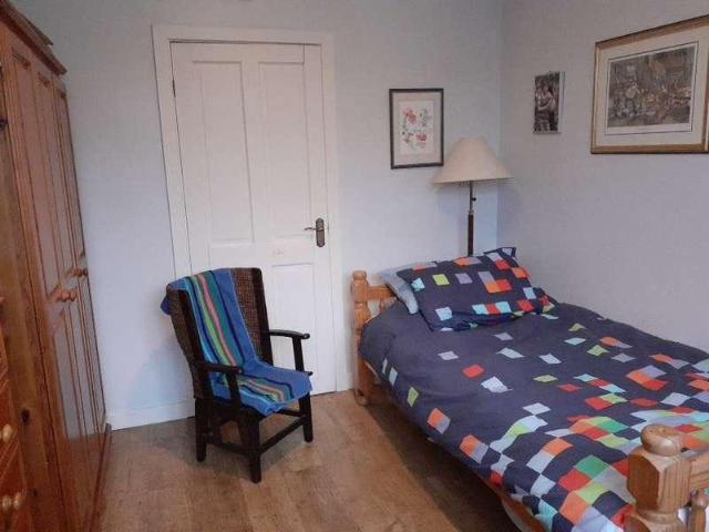 3 bed flat for sale