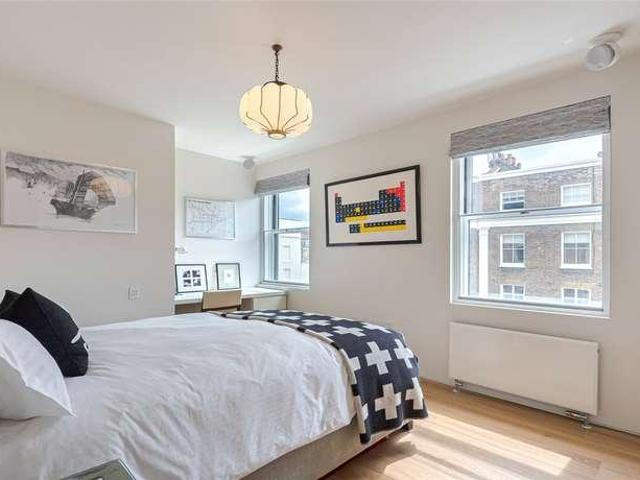 3 bed flat for sale