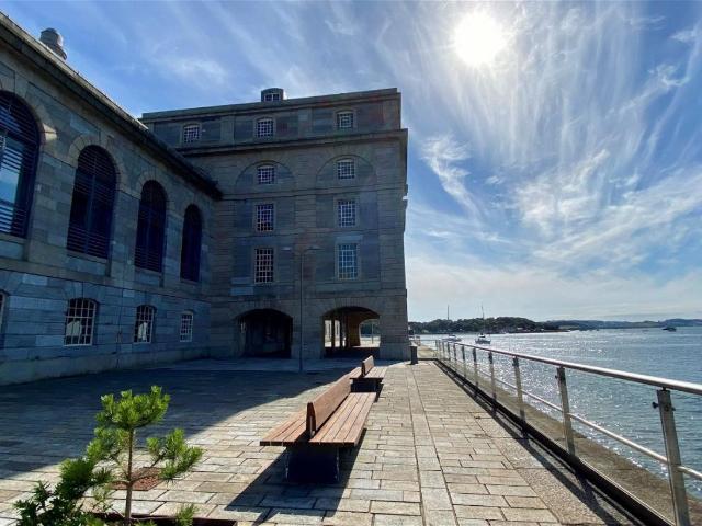 3 bed flat for sale
