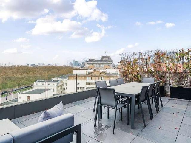 3 bed flat for sale