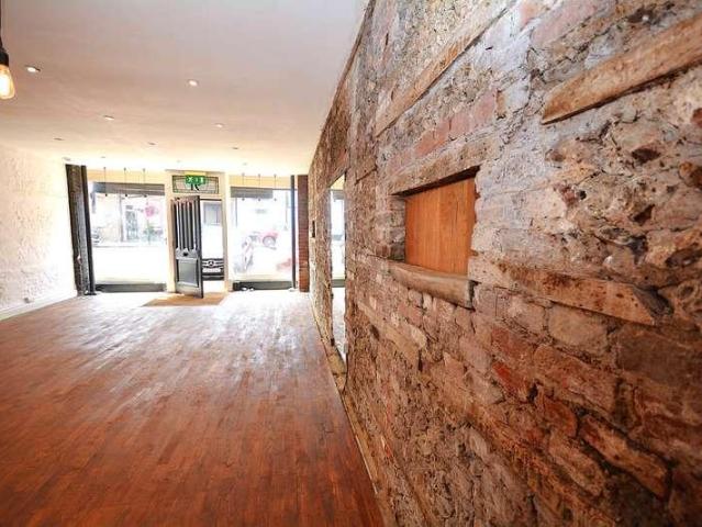 3 bed flat for sale