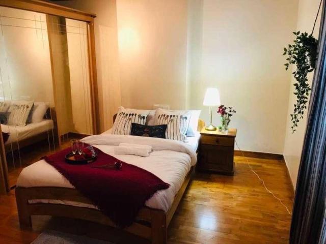3 bed flat for sale