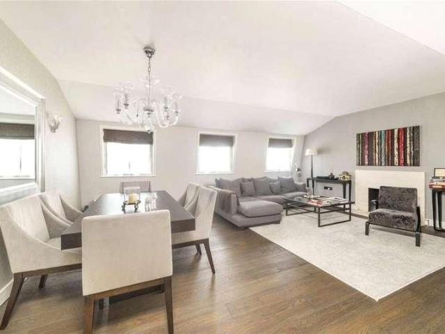 3 bed flat for sale