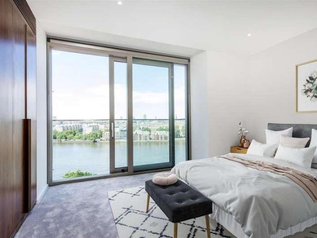 3 bed flat for sale