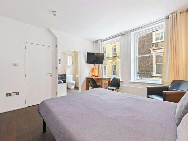 3 bed flat for sale
