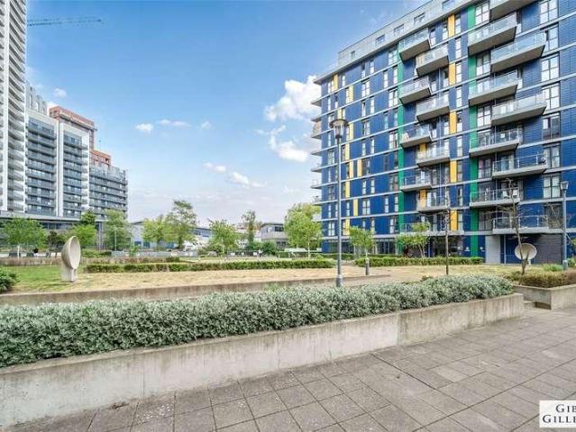 3 bed flat for sale