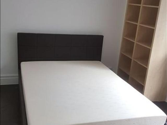 2 Bed Flat, Gower Mews Mansions, WC1E