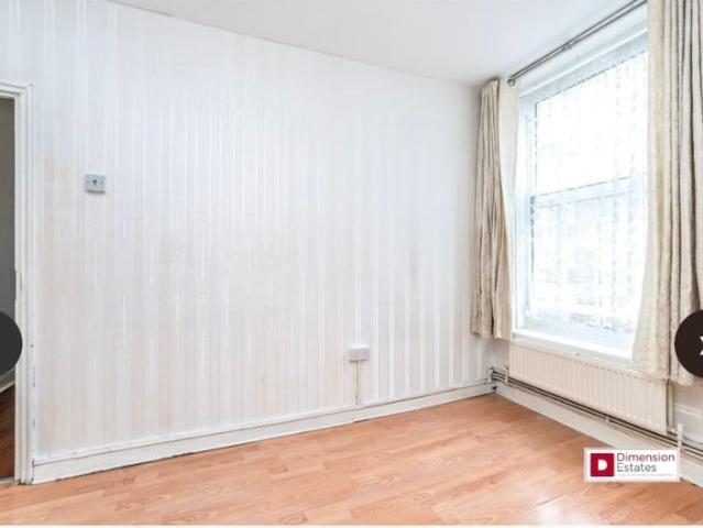3 Bed Flat Hackney Ready to move in
